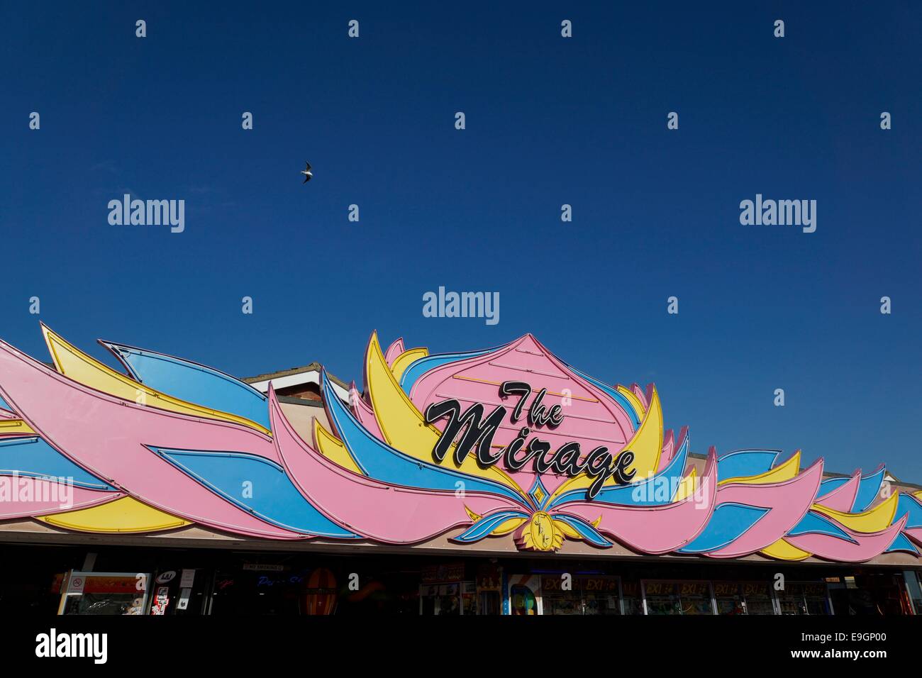 The Mirage Amusements arcade in Hemsby, Norfolk Stock Photo - Alamy