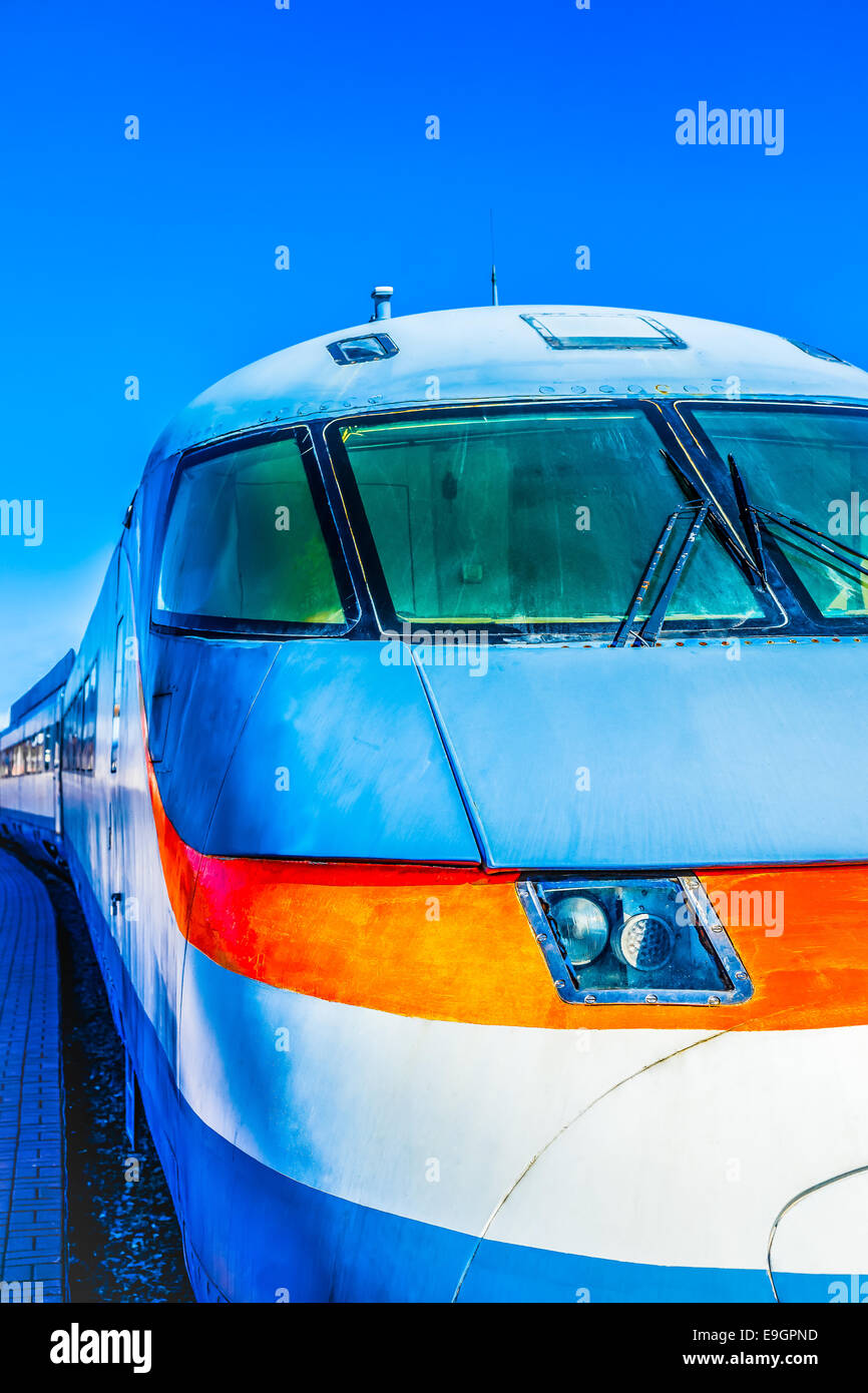 Diesel electric powered locomotive hi-res stock photography and images ...