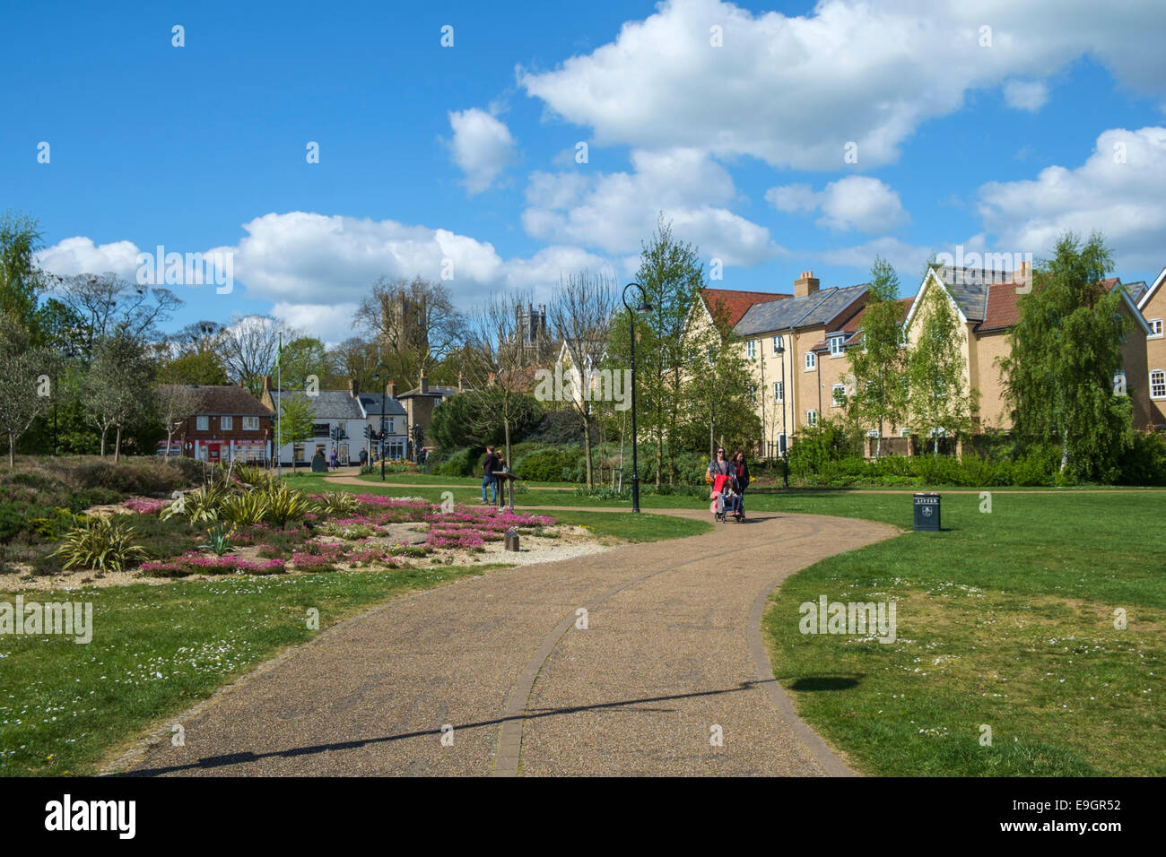 Ely cathedral park cambridgeshire england hi-res stock photography and ...
