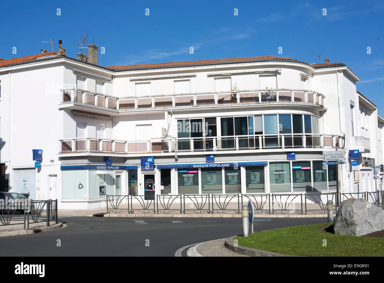 Banque Populaire branch bank french Stock Photo - Alamy