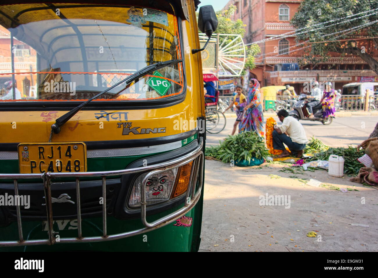Colorful autorickshaw parked at Jaipur old town Stock Photo - Alamy