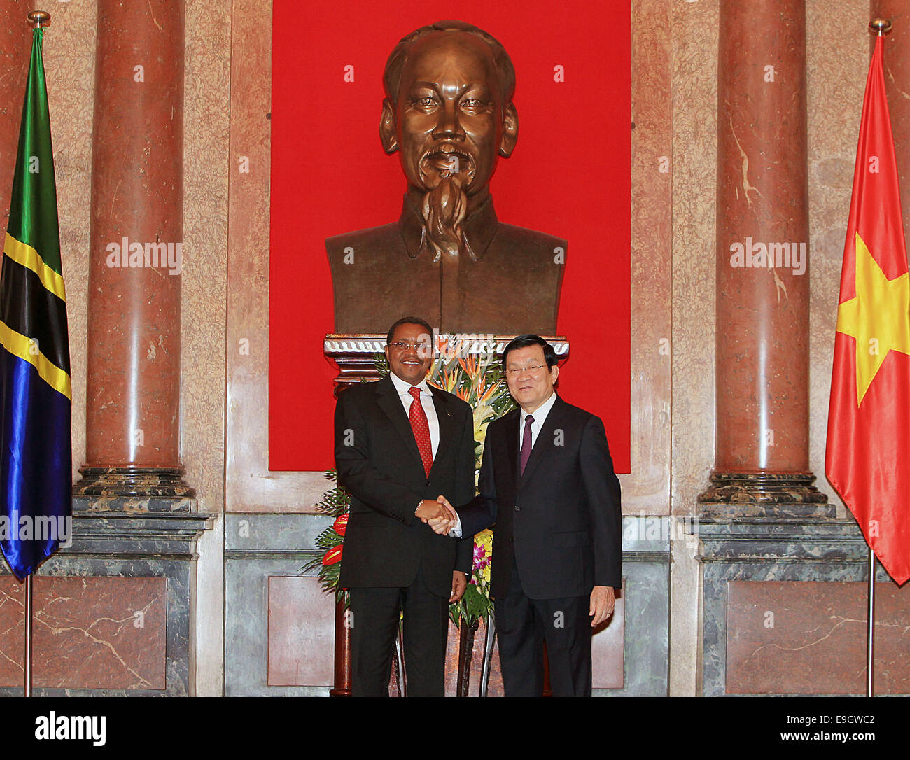 Truong Tan Sang Gap Kerry