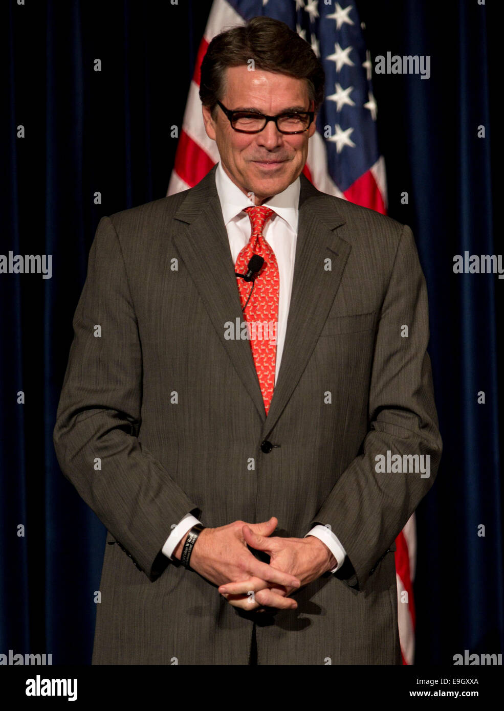 Simi Valley, California, USA. 27th Oct, 2014. Texas Governor RICK PERRY ...