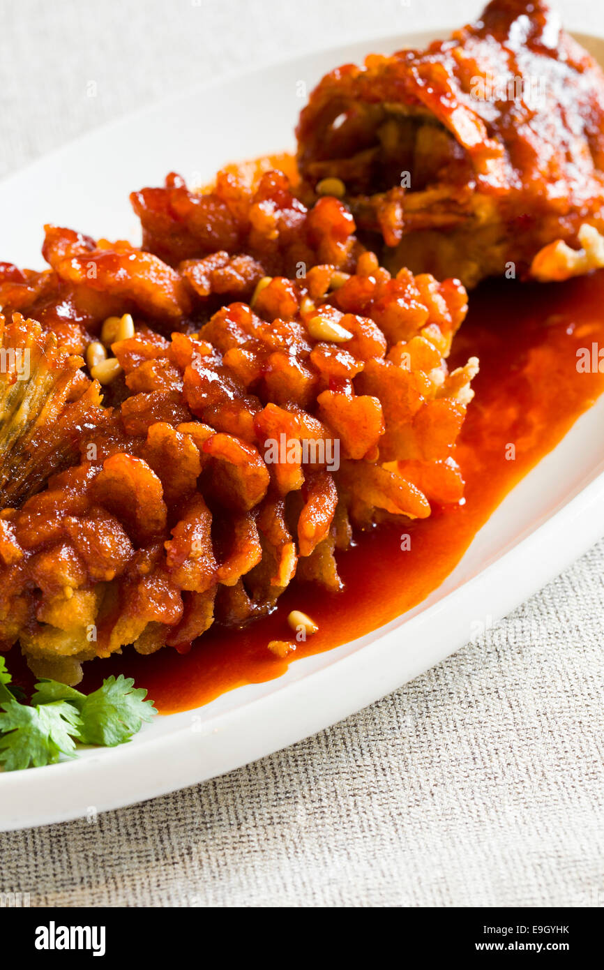 Nut chinese hi-res stock photography and images - Alamy