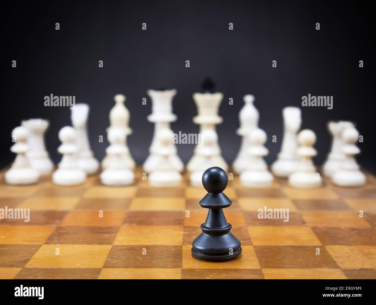 Old vintage chess on chessboard, close up Stock Photo - Alamy