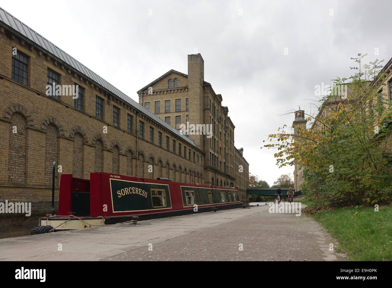 Sir Titus Salts Factory Saltaire High Resolution Stock Photography and ...