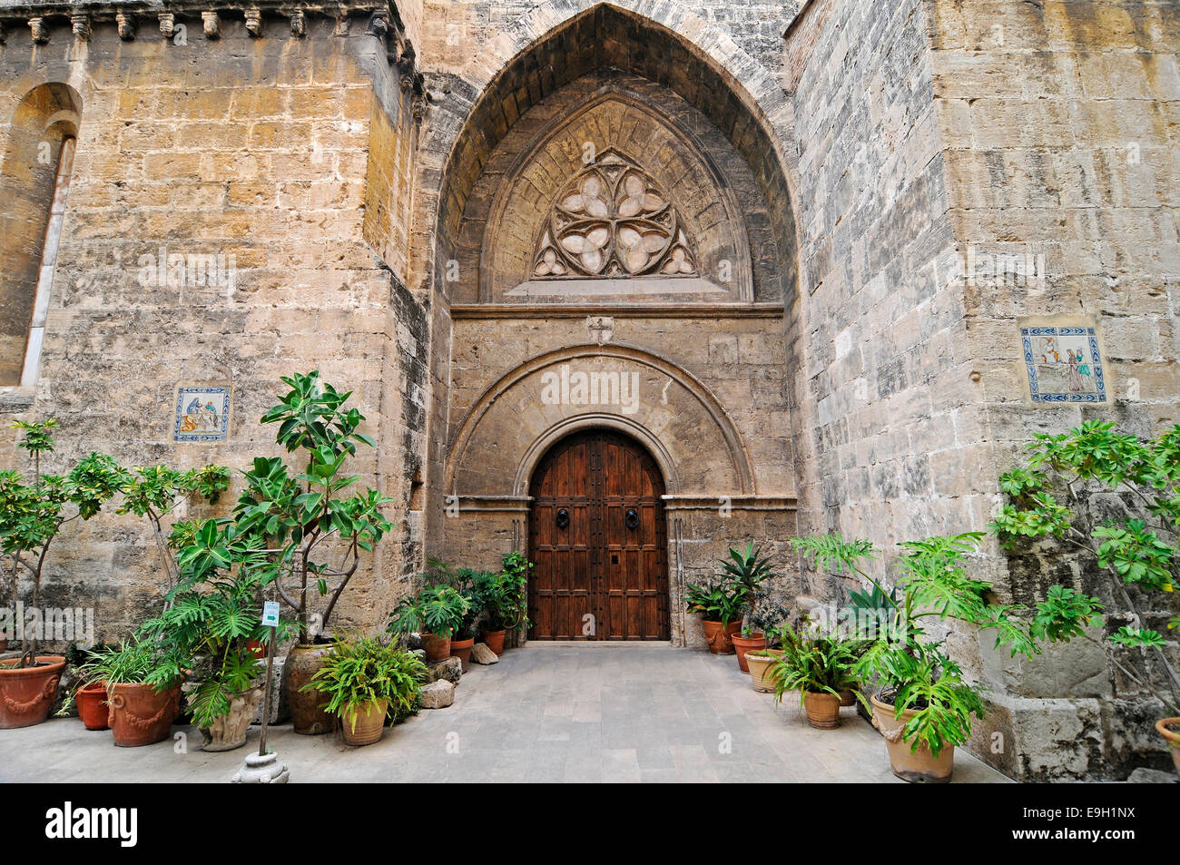 Monastery church Iglesia de San Juan del Hospital,Valencia, Valencian ...