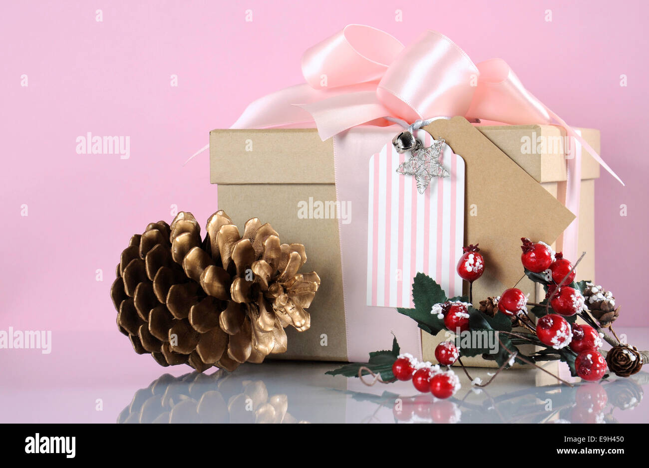 Modern trend hi-res stock photography and images - Alamy