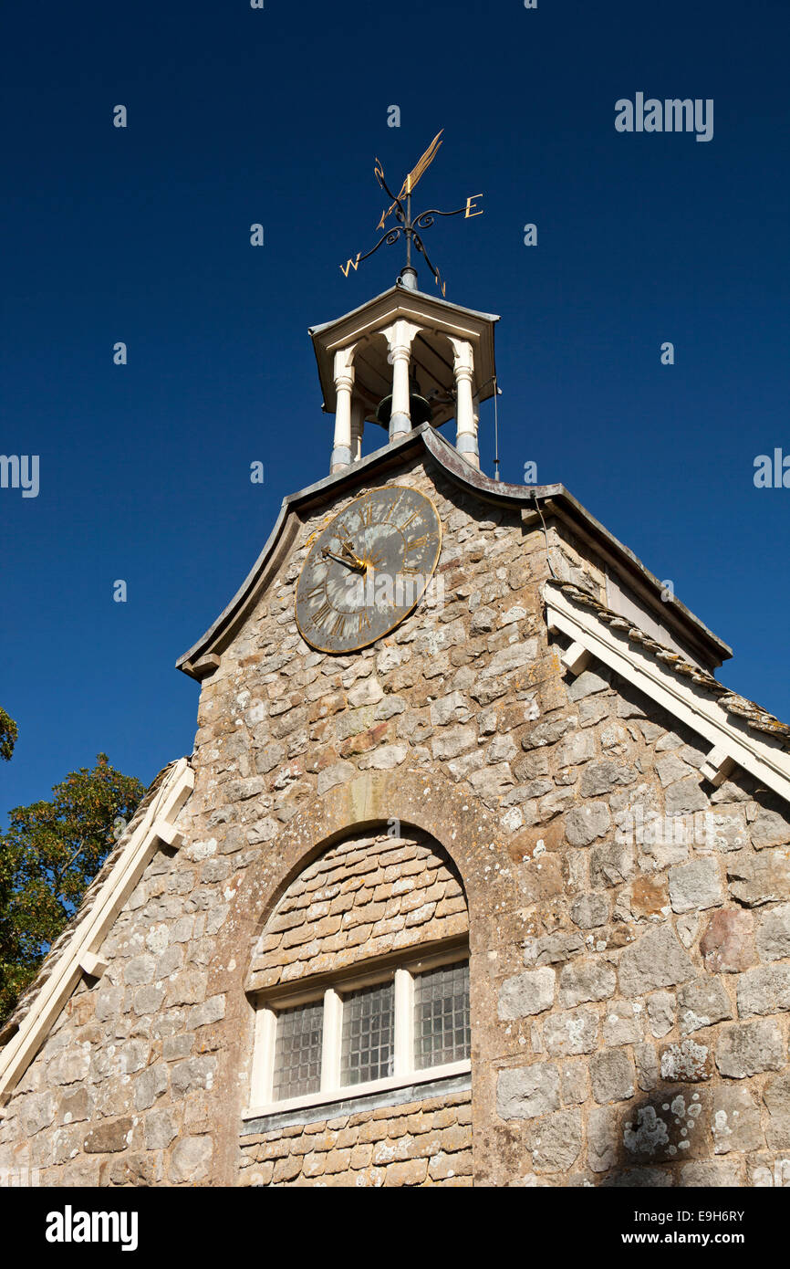 Stable clock tower hi-res stock photography and images - Alamy