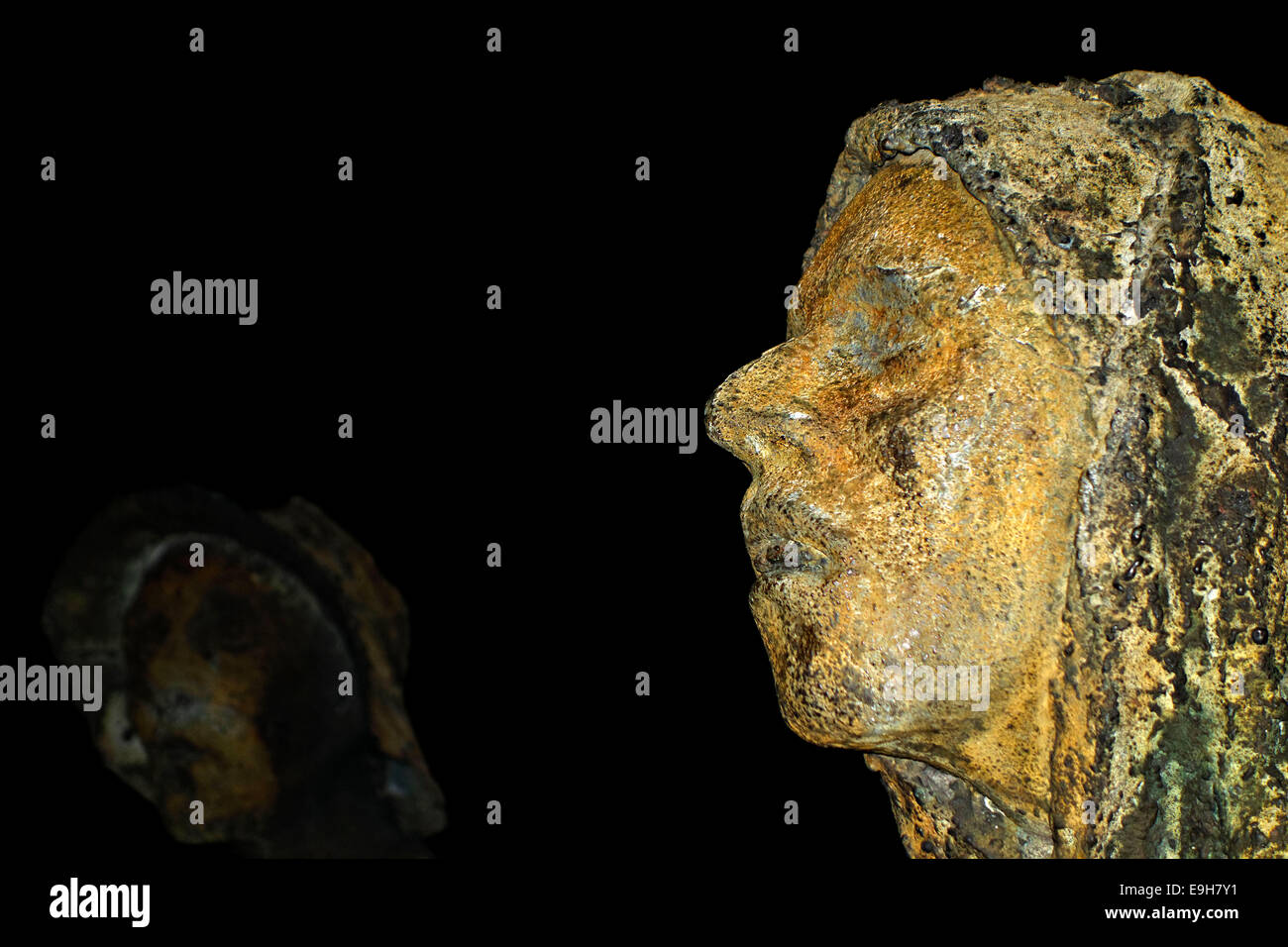 Irish famine figures hi-res stock photography and images - Alamy