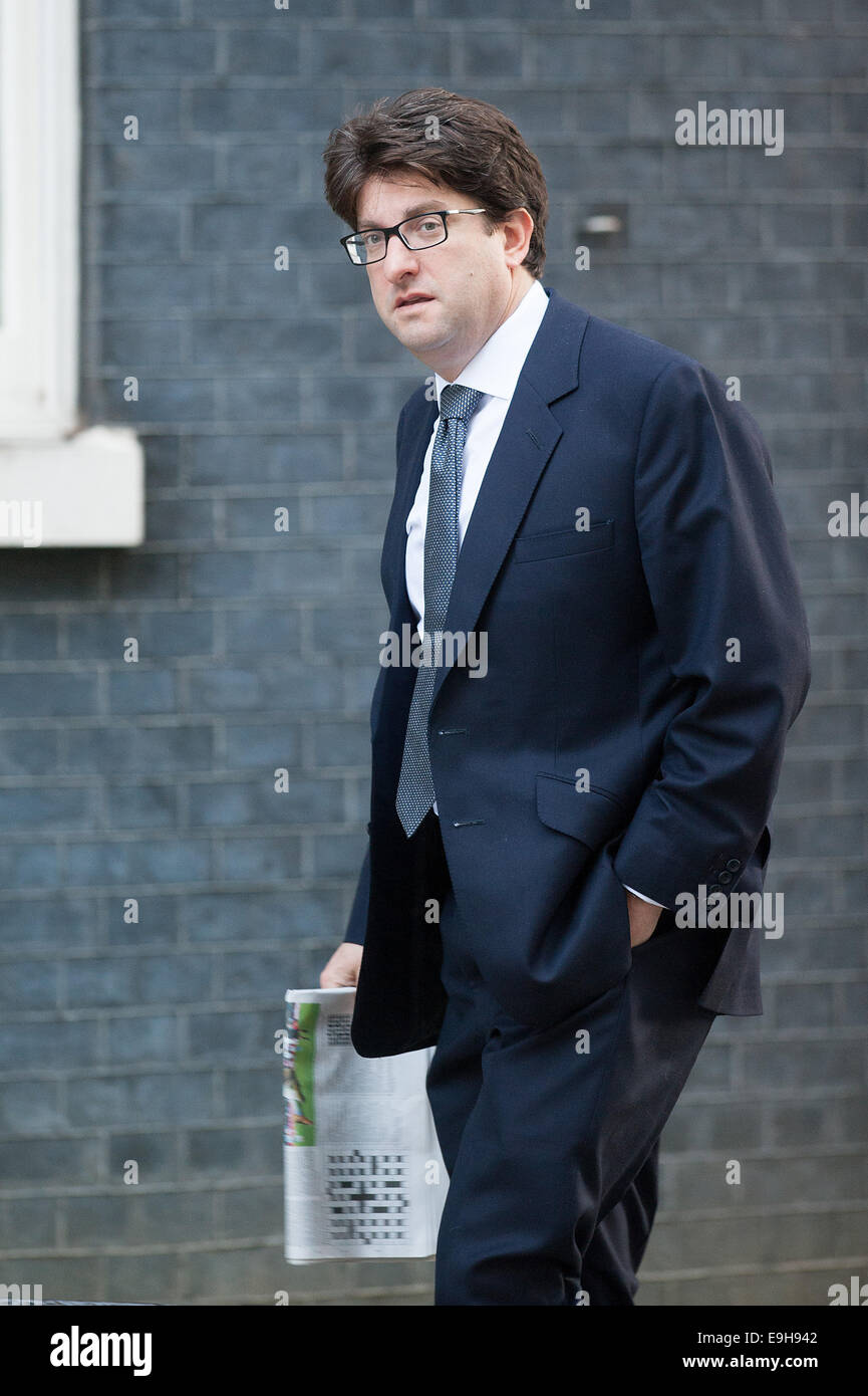 Lord feldman cabinet hi-res stock photography and images - Alamy