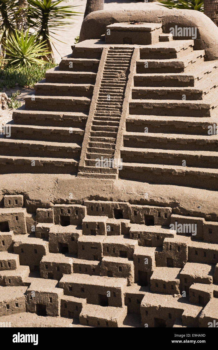 Pyramid and Pueblo houses, sand sculpture on the beach, Torremolinos ...