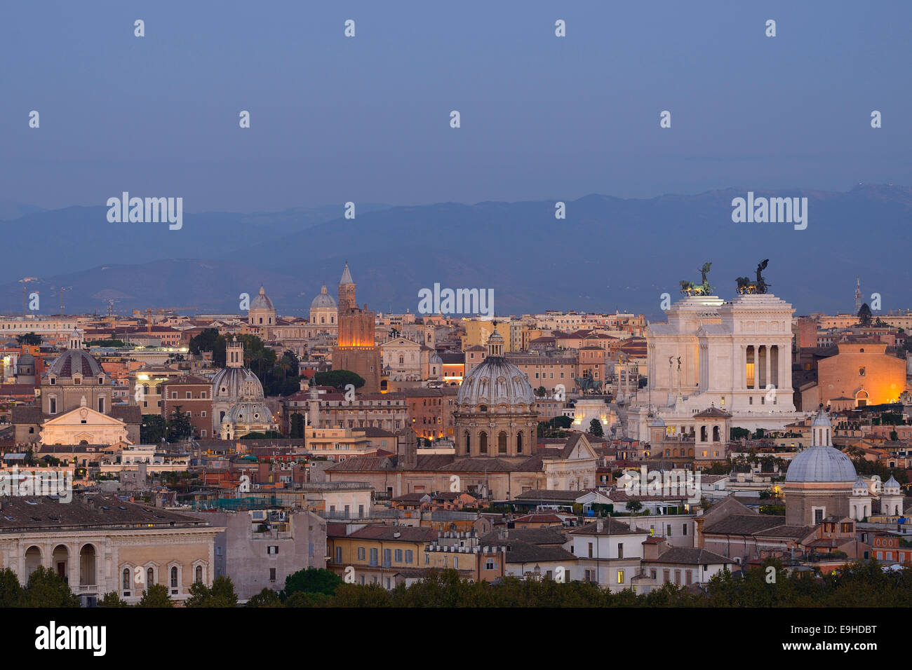 Rome. Italy. View across the city towards Piazza Venezia from Piazza ...