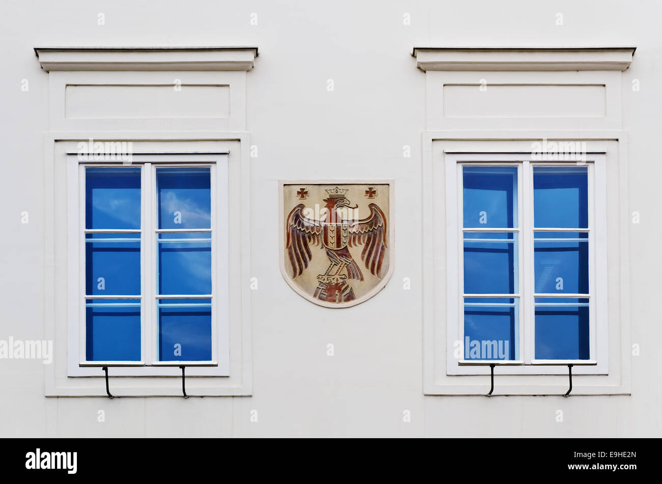 Two windows hi-res stock photography and images - Alamy