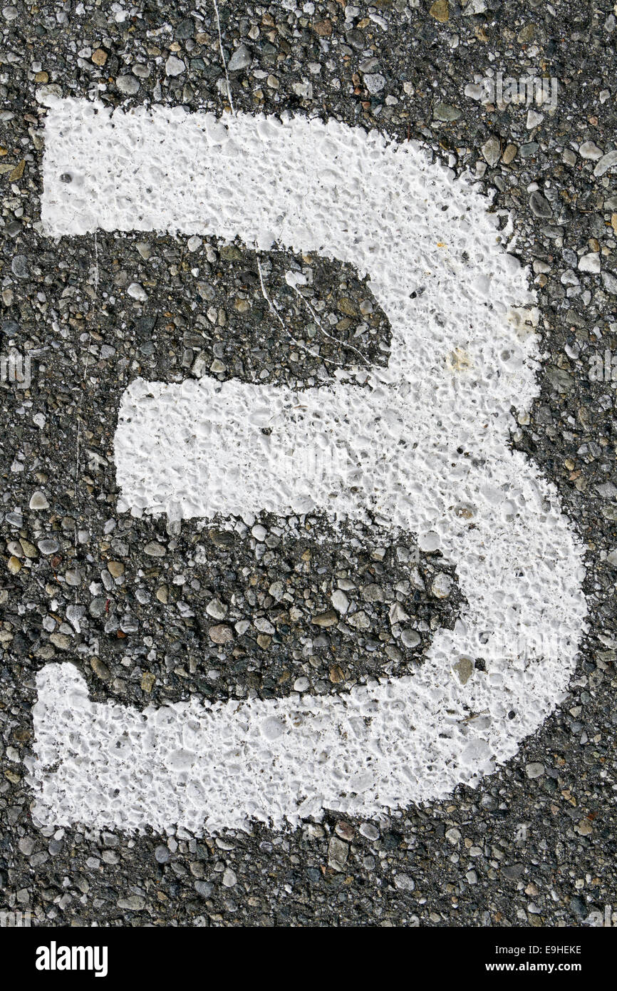 car-parking space number 3 Stock Photo - Alamy