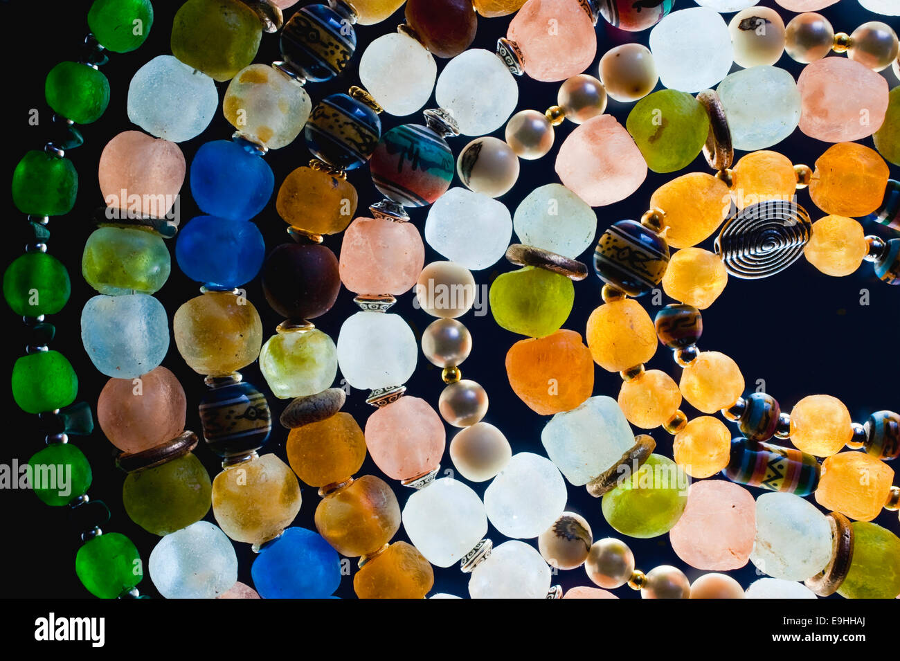 Benin bead hi-res stock photography and images - Alamy