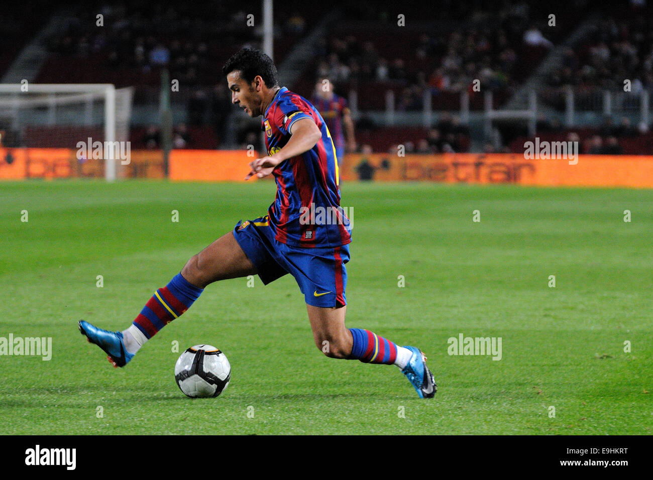 BARCELONA - NOV 10: Pedro Rodriguez, F.C Barcelona player, plays ...