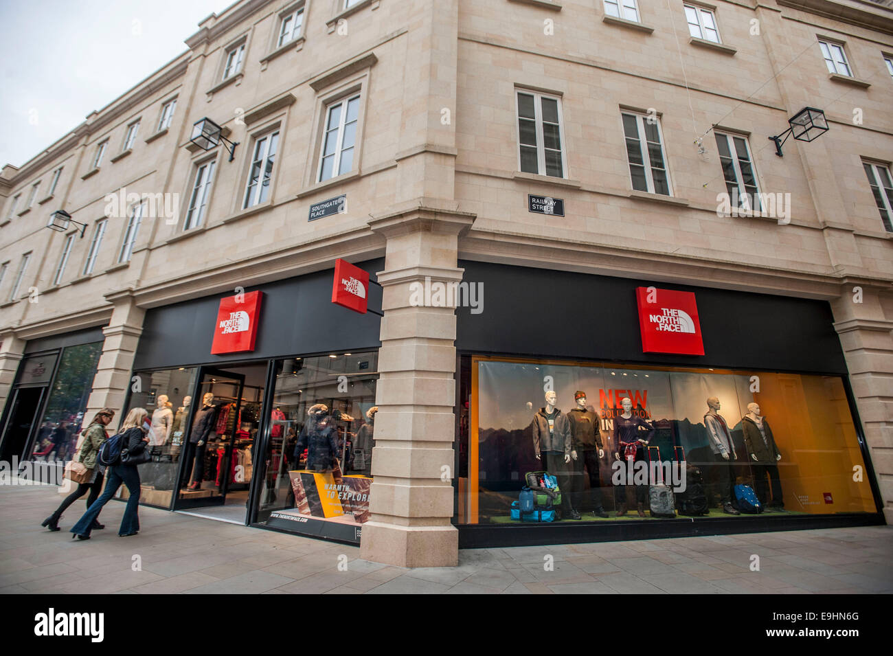 Bath southgate shopping mall hi-res stock photography and images - Alamy