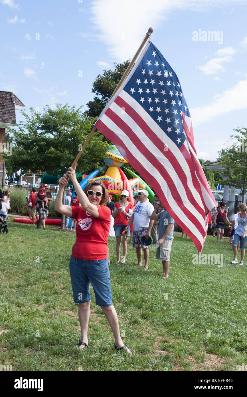 Waving white flag woman hi-res stock photography and images - Alamy