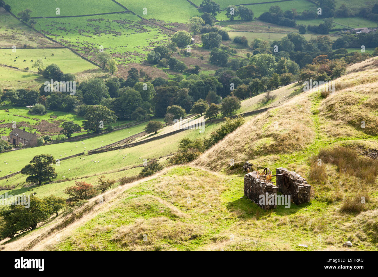 Cracken edge chinley quarry hi-res stock photography and images - Alamy