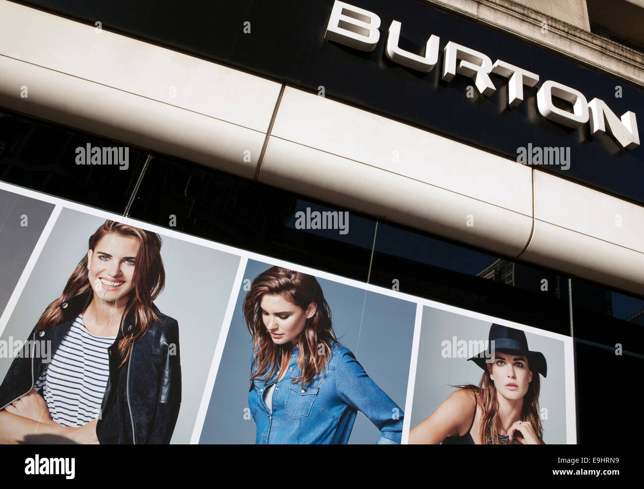 Burton store clothes clothing hi-res stock photography and images - Alamy