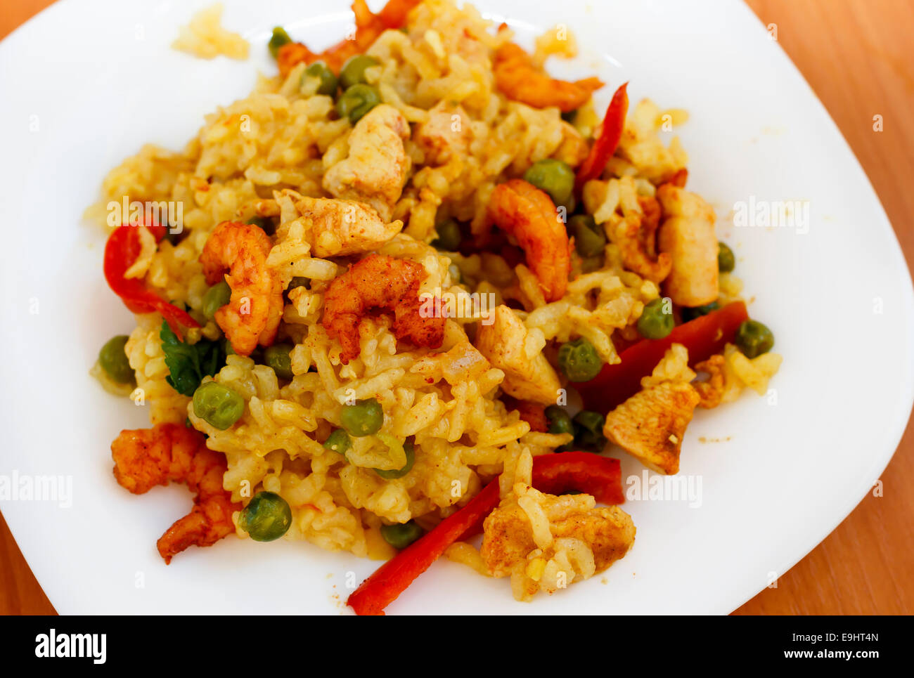 Paella plate hi-res stock photography and images - Alamy