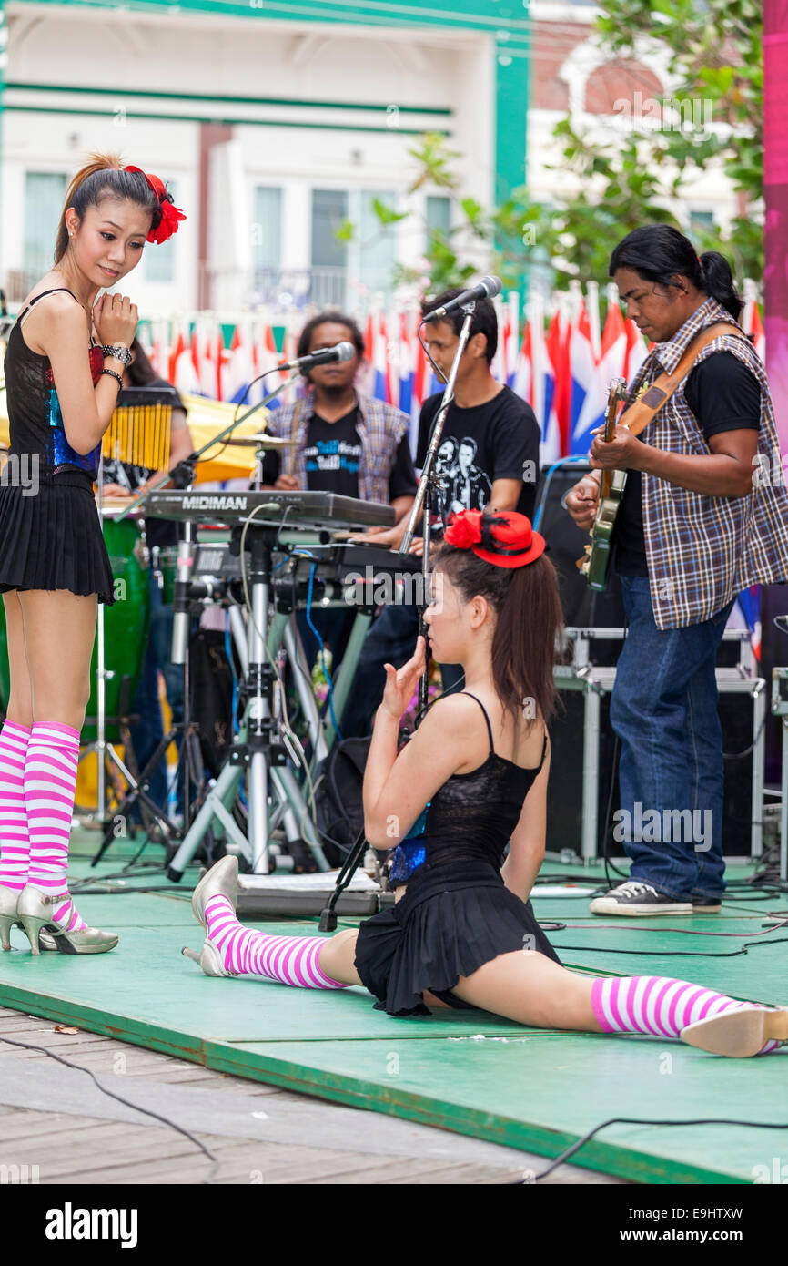Thai performers at open air concert, Phuket, Thailand Stock Photo - Alamy