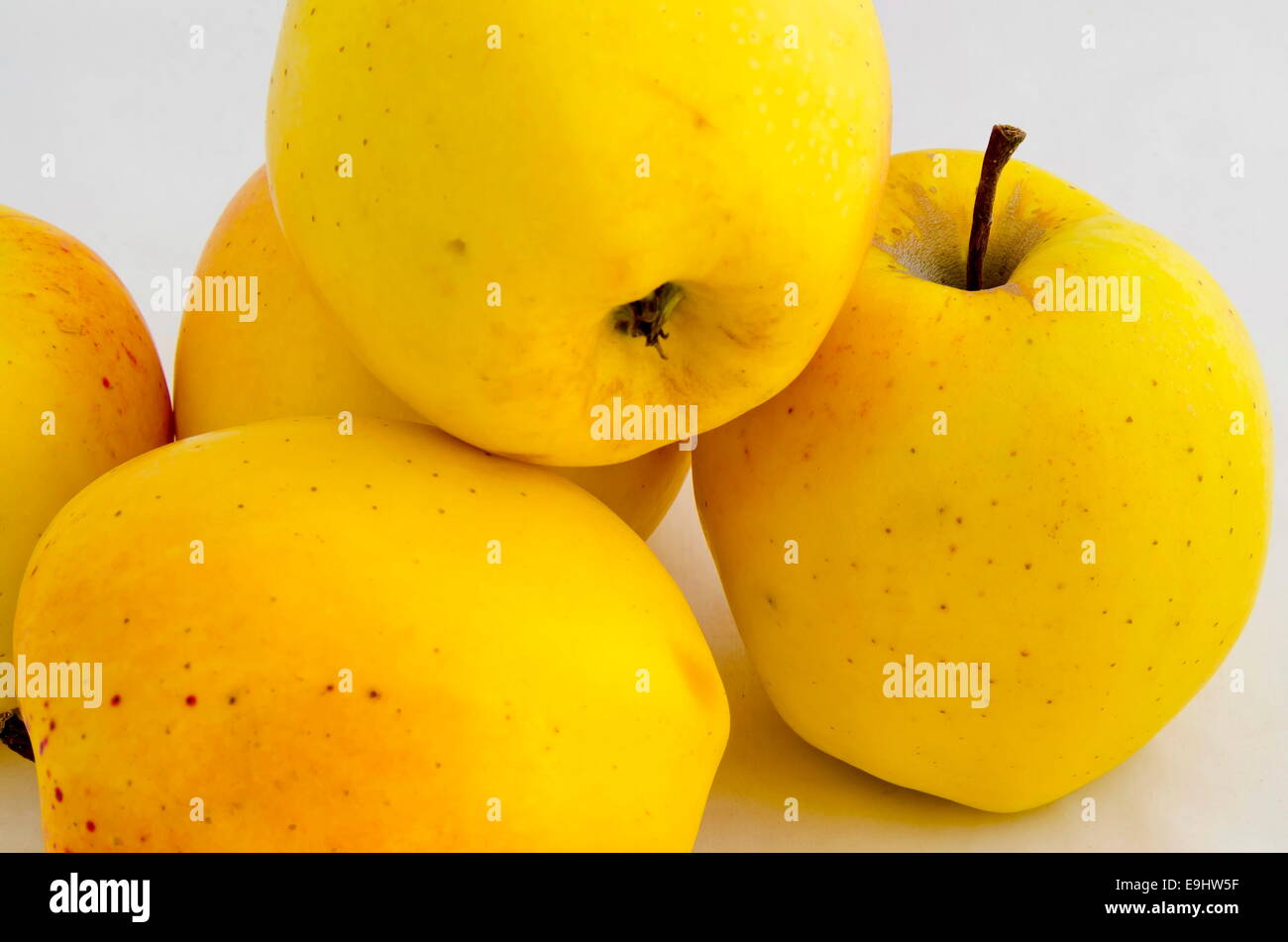 Apple fruit yellow, close up Stock Photo - Alamy