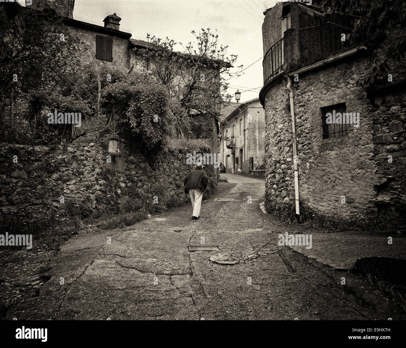 Serchio valley hi-res stock photography and images - Alamy