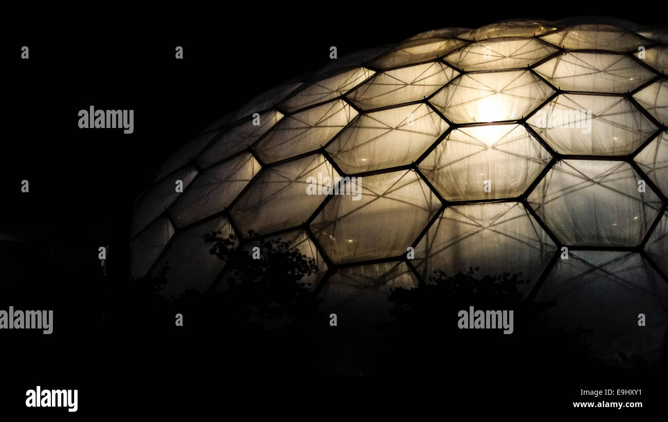 The Eden Project, Cornwall. The spectacular Biomes are illuminated at ...