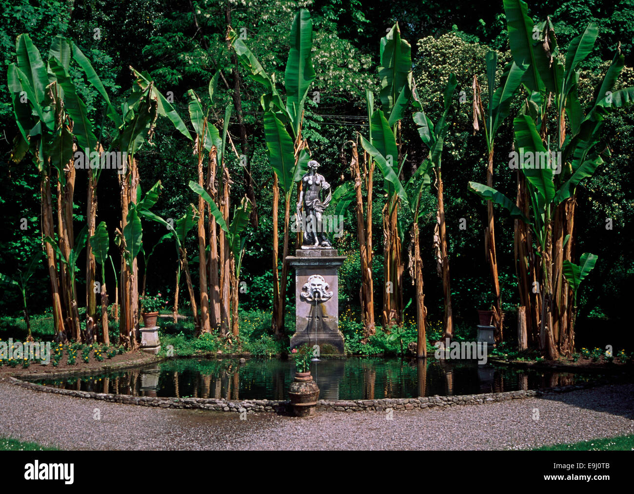 Mansi hi-res stock photography and images - Alamy