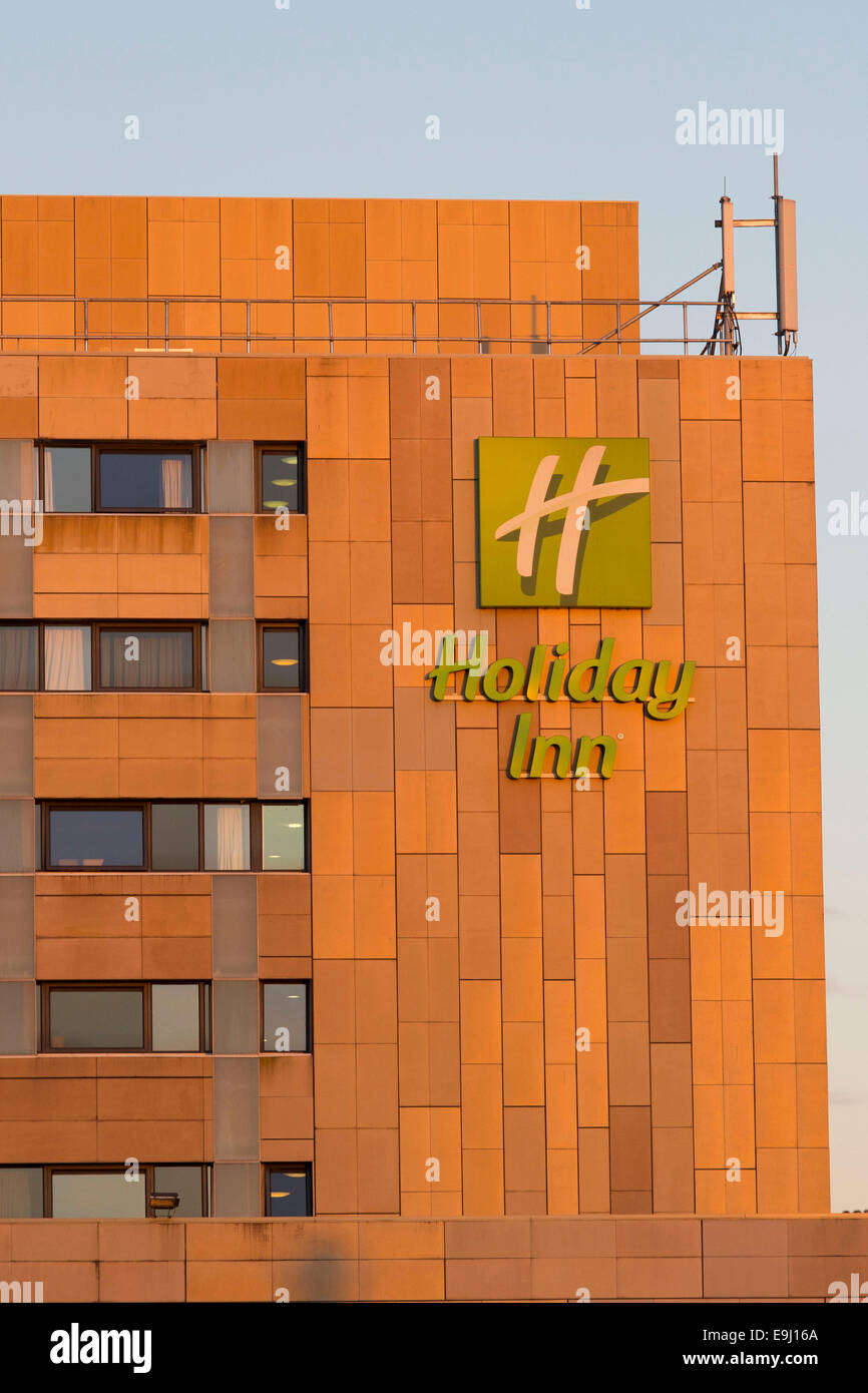 Hotel holiday hi-res stock photography and images - Alamy