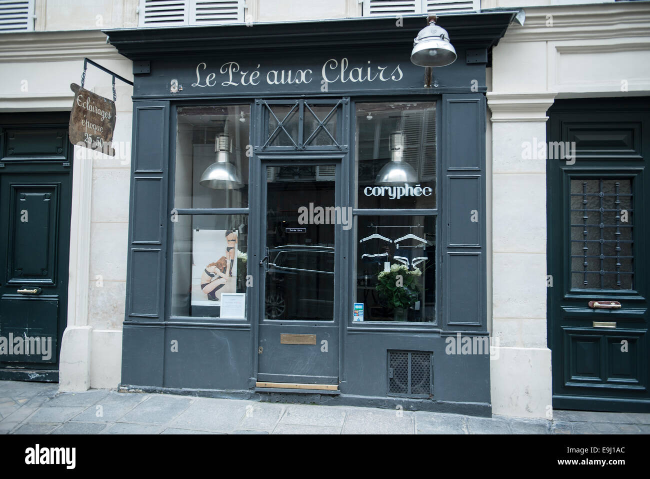 outside of typically french restaurants in the french capital of paris ...