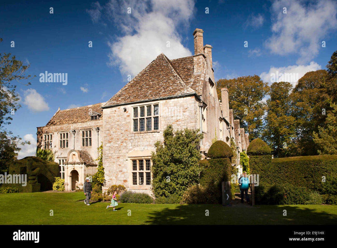 Avebury manor hi-res stock photography and images - Alamy