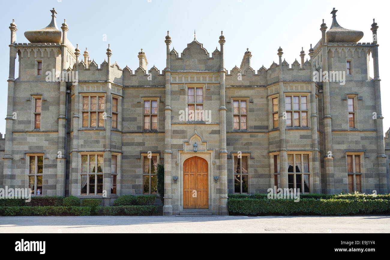 The alupka palace hi-res stock photography and images - Alamy