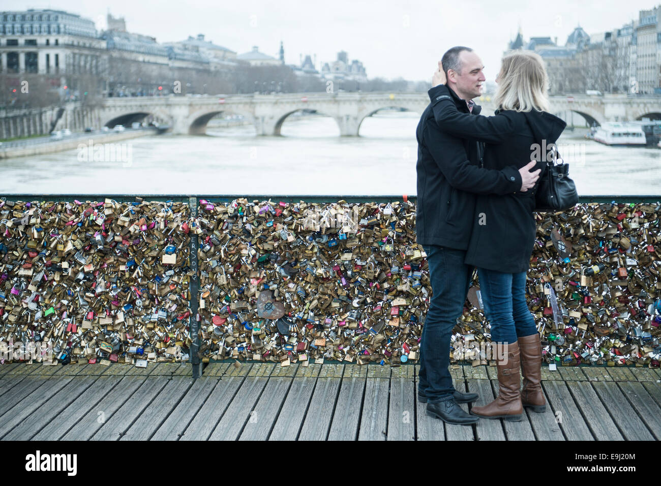 City scenes of Paris by daylight on valentines day Stock Photo - Alamy