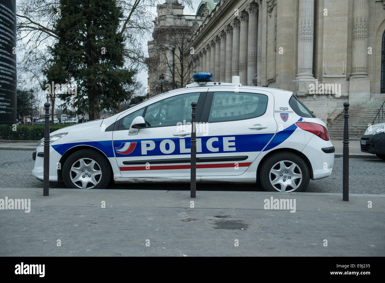 a french police car from the side on the streets of paris Stock Photo ...