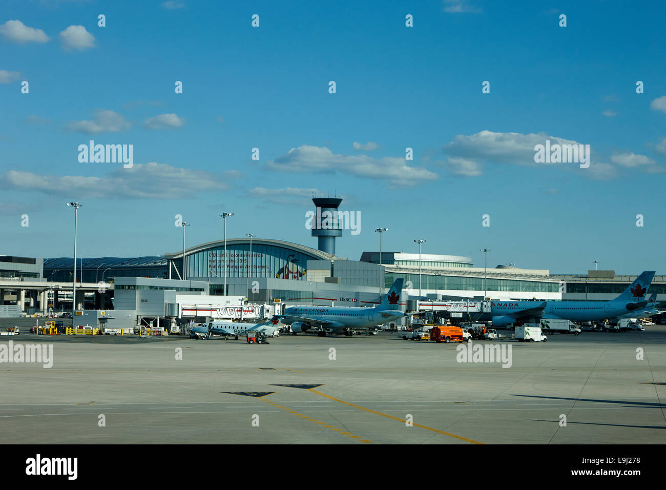 Pearson airport terminal 3 hi-res stock photography and images - Alamy