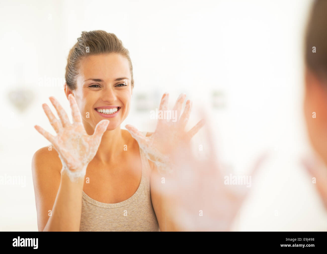 Soapy hands hi-res stock photography and images - Alamy