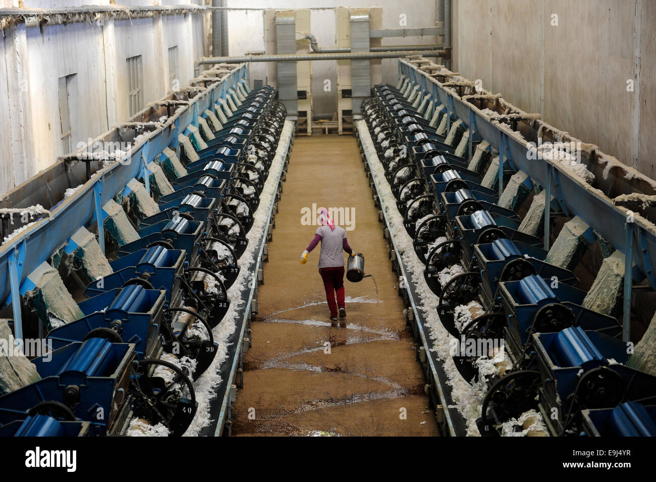 Cotton ginning mill hi-res stock photography and images - Alamy