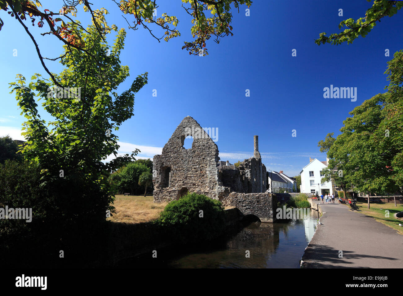 Summer view over Constables House, the Norman Hall, Christchurch town ...