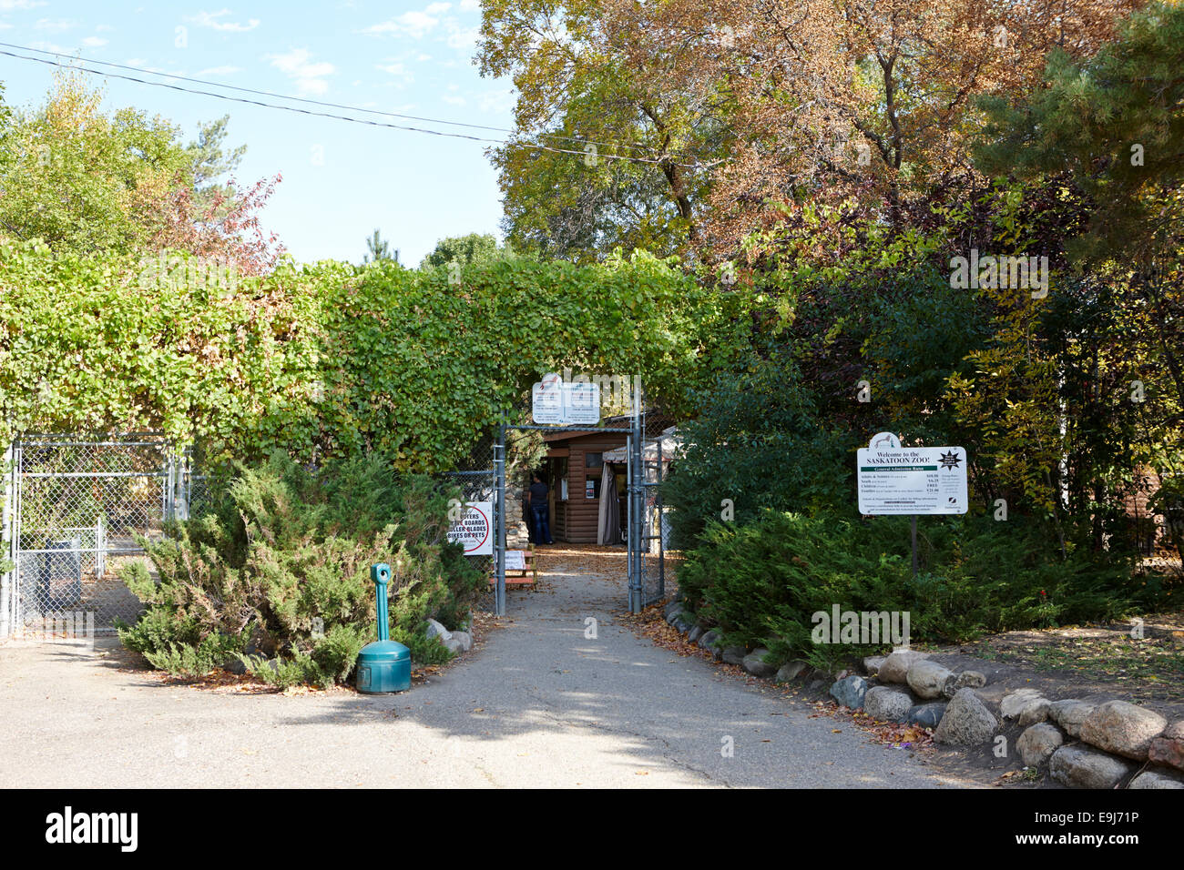 Saskatoon zoo hi-res stock photography and images - Alamy