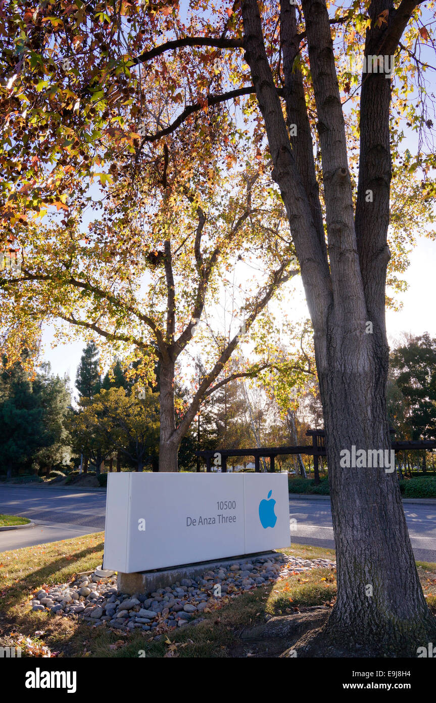Apple Computer Company, Cupertino California USA Stock Photo - Alamy