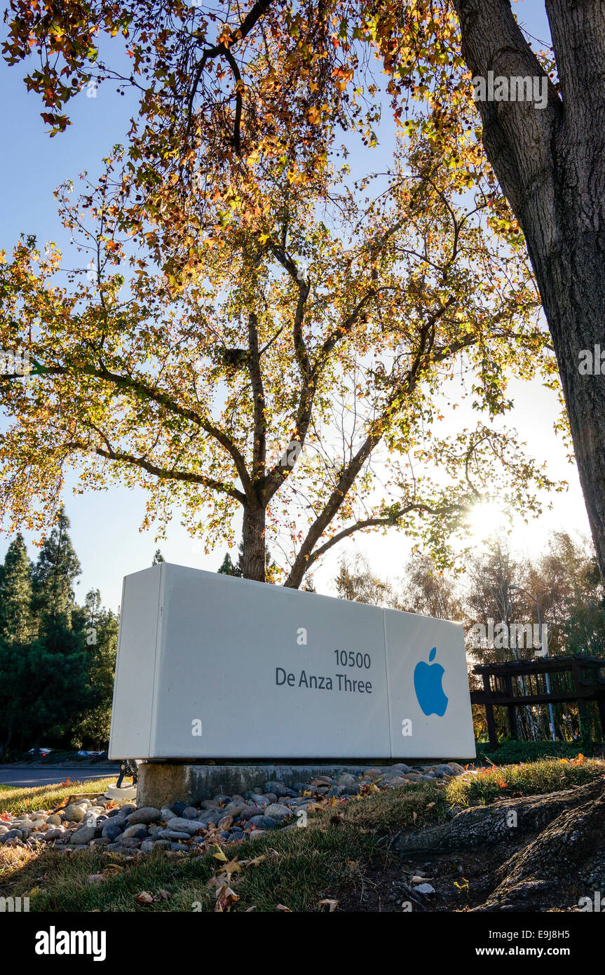 Apple Computer Company, Cupertino California USA Stock Photo - Alamy
