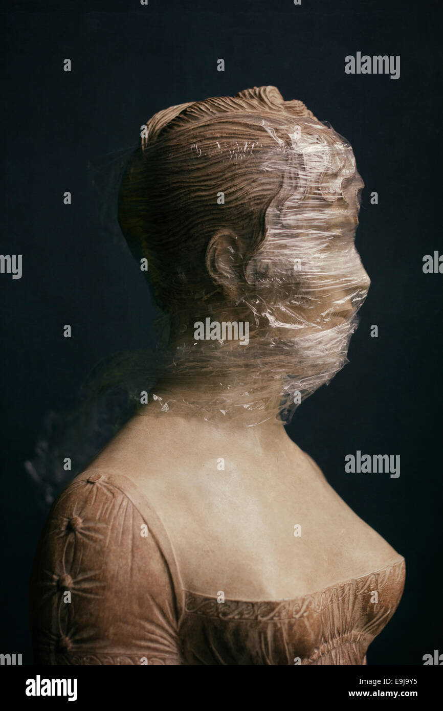 Shrink wrap hi-res stock photography and images - Alamy