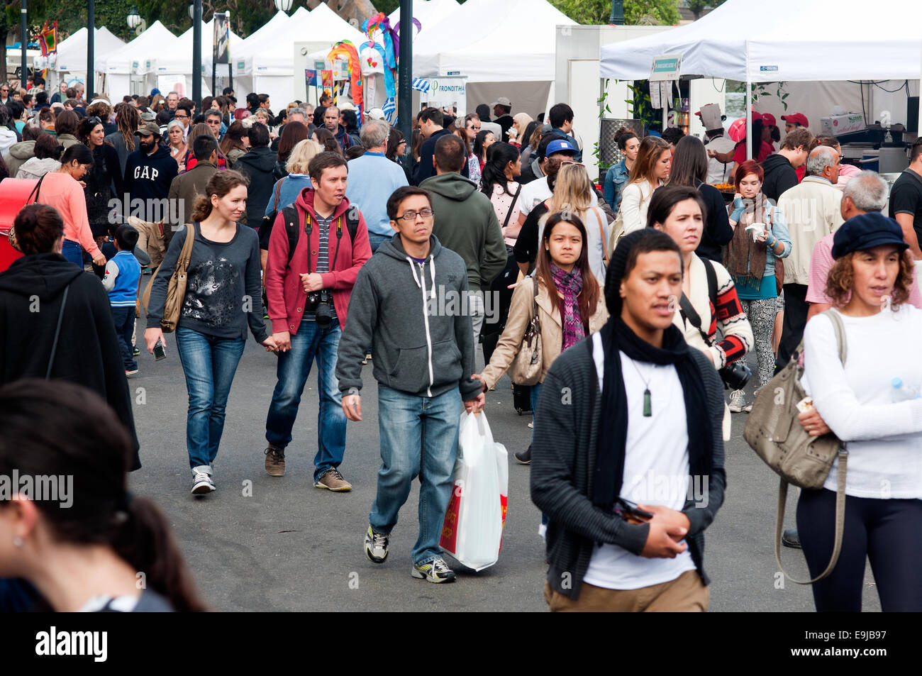 Multicultural festival hi-res stock photography and images - Alamy