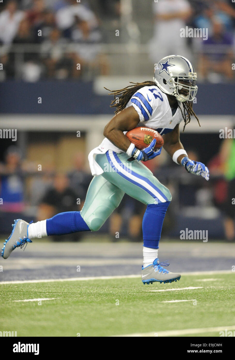 October 27, 2014: Dallas Cowboys wide receiver Dwayne Harris #17 during ...