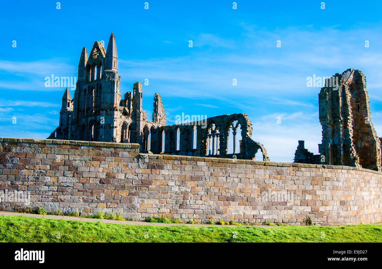 Scenic view of Whitby Abbey in North Yorkshire, UK Stock Photo - Alamy