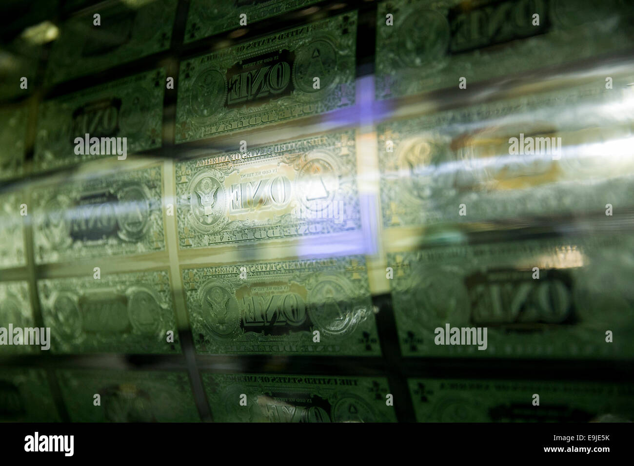 The metal printing plates of United States One Dollar ($1) bills during ...