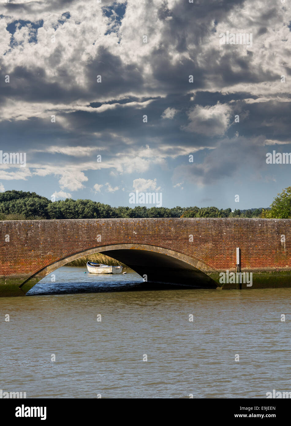 Old english boat hi-res stock photography and images - Alamy